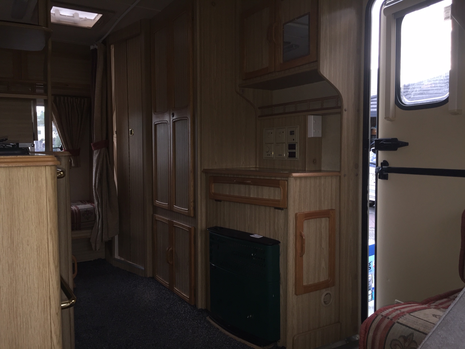 2000 Elddis Firestorm – 5 berth