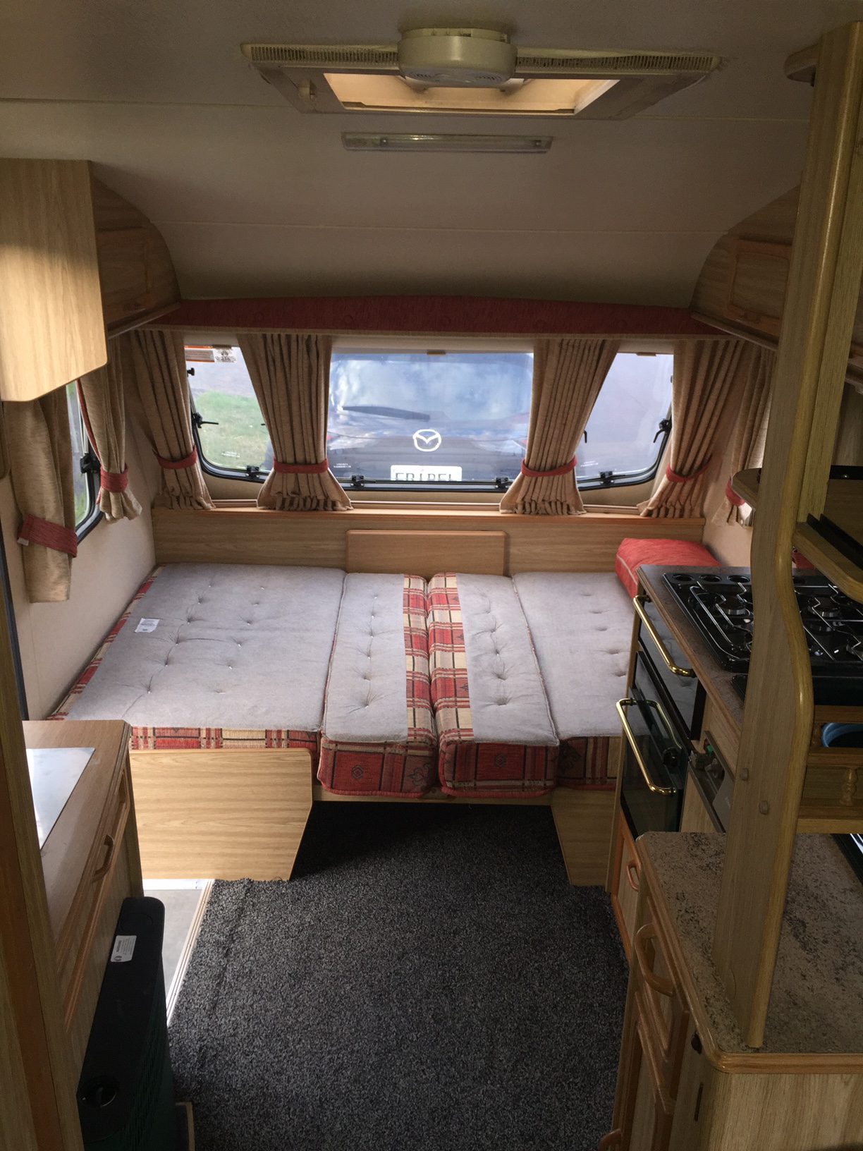 2000 Elddis Firestorm – 5 berth