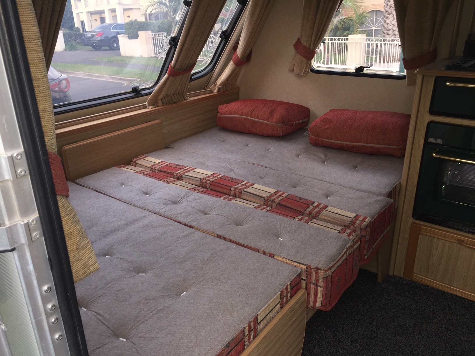 2000 Elddis Firestorm – 5 berth