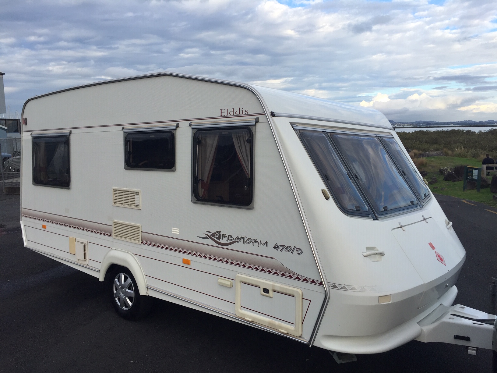 *SOLD* 2000 Elddis Firestorm – 5 berth
